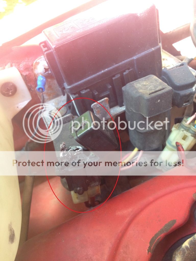melted Fuse box | Suzuki Forums