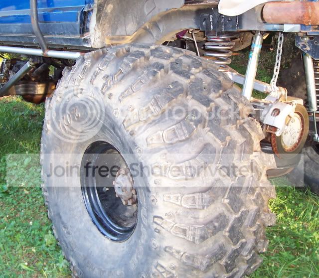 49" Iroks on 16.5x14 steel wheels rockwell pattern | Pirate 4x4