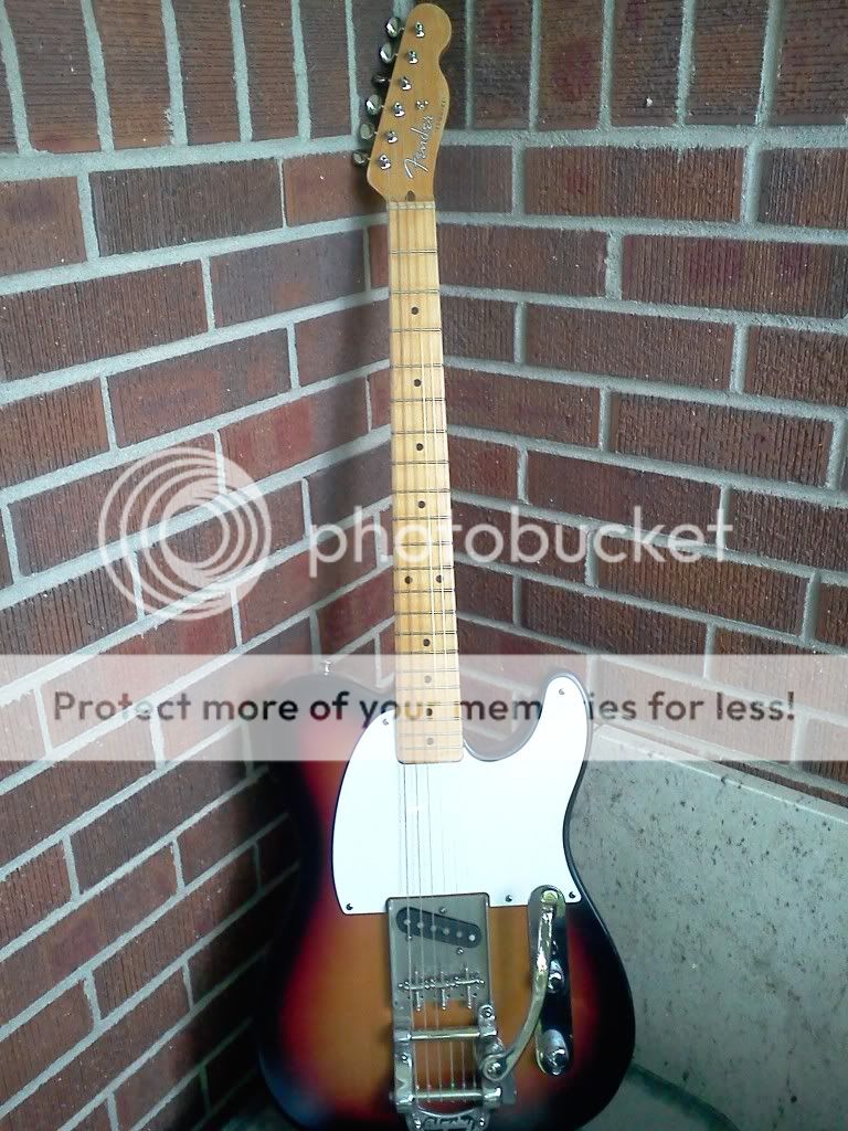 Esquire/Telecaster, with Bigsby, USA Fender Body and much more ...