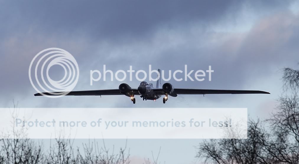 NASA 928 arrives at the hall, yes again! - FighterControl